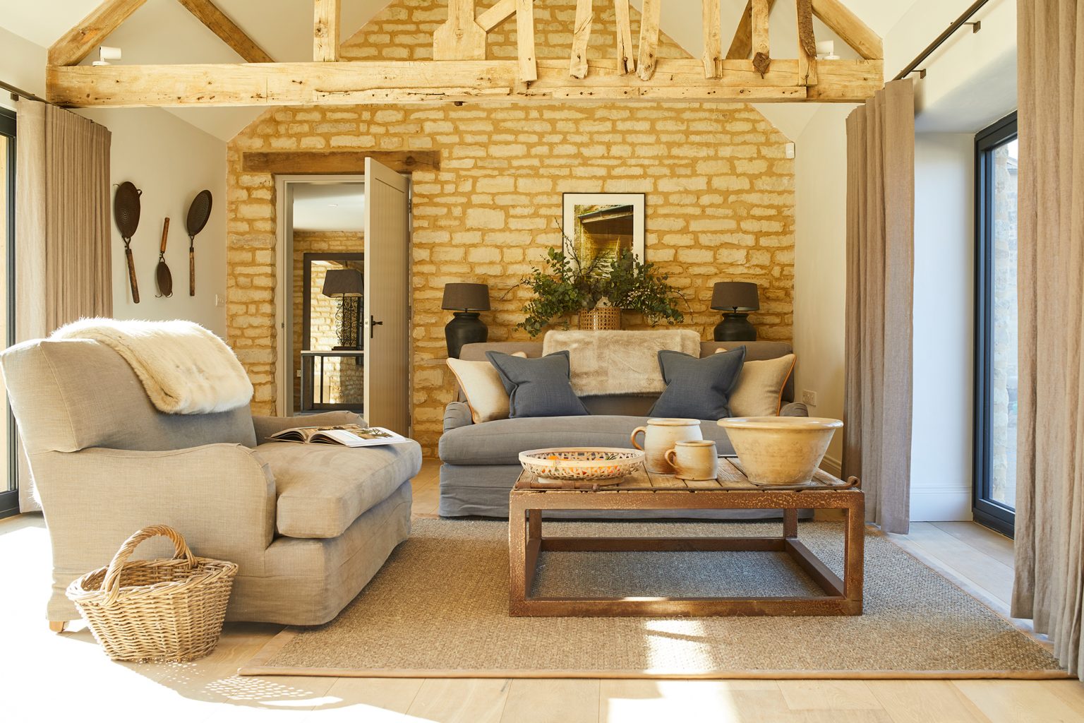 Corunium Construction · Bibury Farm Barns · Unique Redevelopment